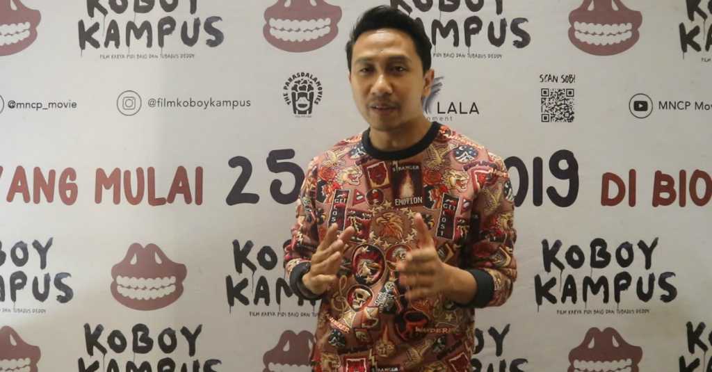 Selebgram Raden Rauf Tersentuh Kisah Cinta di Film 'Koboy Kampus ...