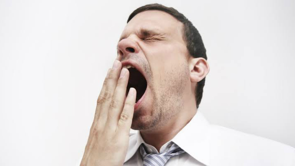 Simak Nih Fakta-Fakta Tentang Menguap yang Belum Kamu Ketahui! - Pantau.com