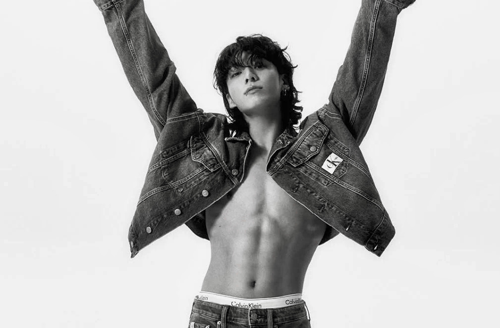 Ini Workout ala Jungkook BTS demi Perut Six Packs - Pantau.com