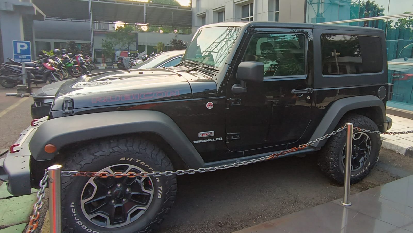 Mobil Rubicon Mario Dandy Dilelang Rp809 Juta, Berminat? | Pantau