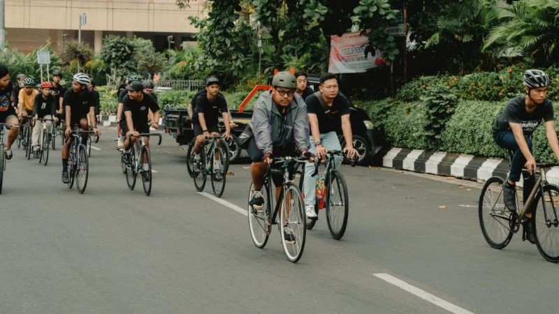 100 Pesepeda Fixie Siap Ramaikan Semarang Dark Race 2024 - Pantau.com
