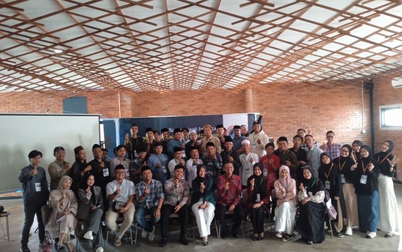 Hebitren Ajarkan Santri Inovasi dan Mandiri Lewat Investasi - Pantau.com