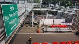 Halte Bus TransJakarta Velodrome Kembali Beroperasi, Sekarang Ada PIS ...