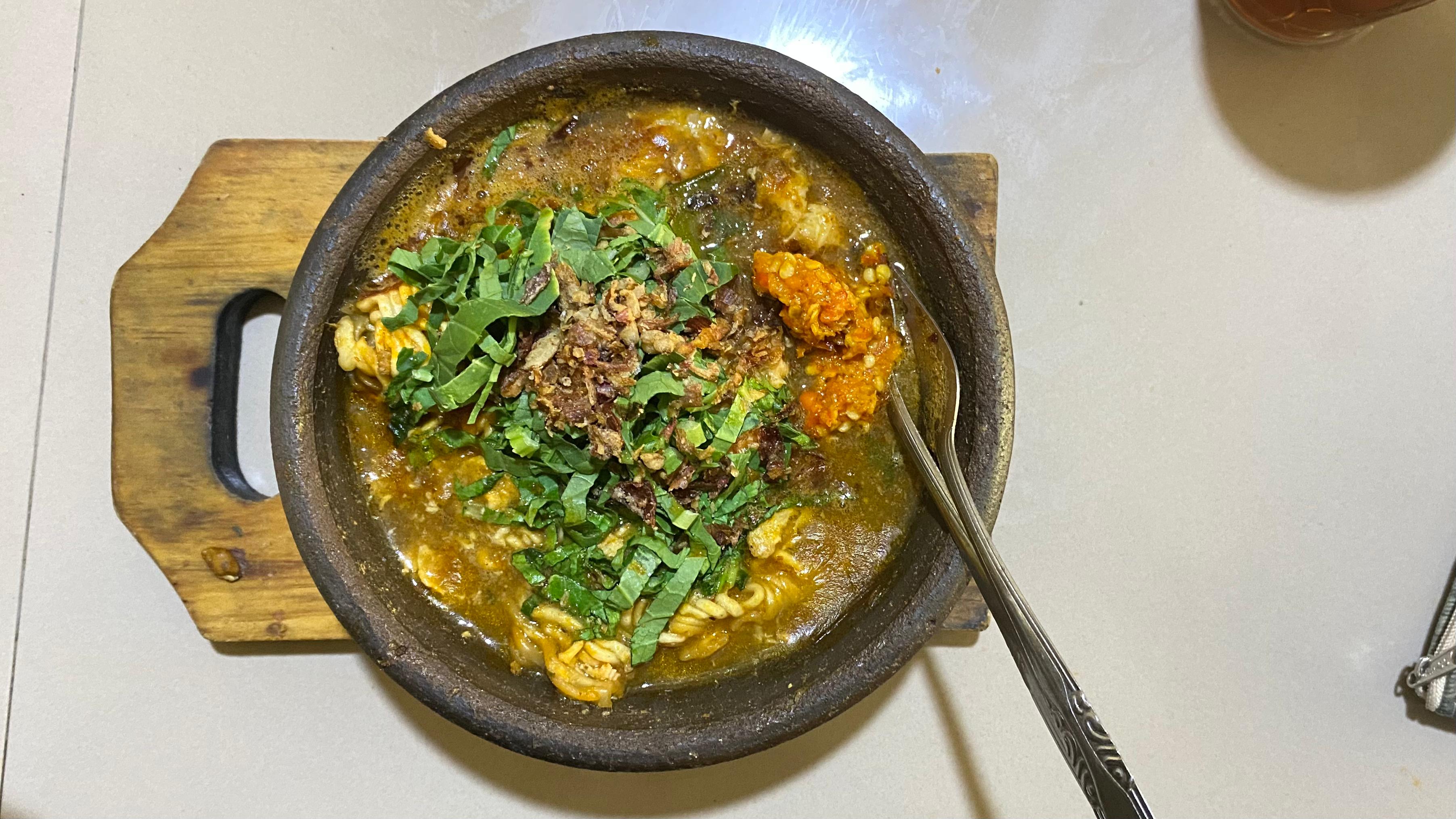 Mie Galunggung Hot Plate Mang Abe: Kuliner Unik di Jakarta Selatan yang ...