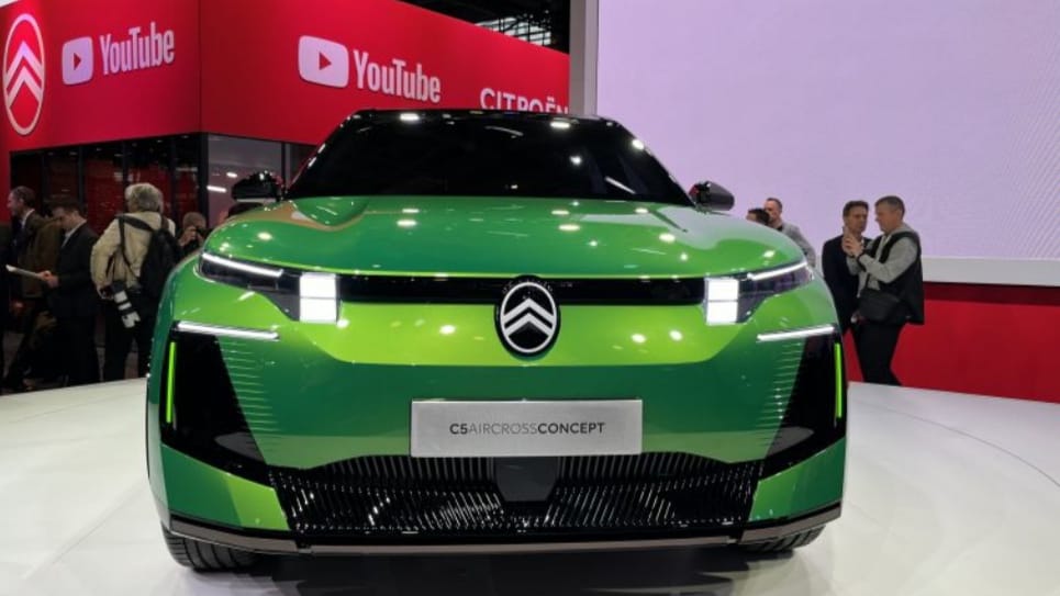 Lahir di Paris Motor Show 2024, Begini Penampakan Mobil Citroen C5 ...