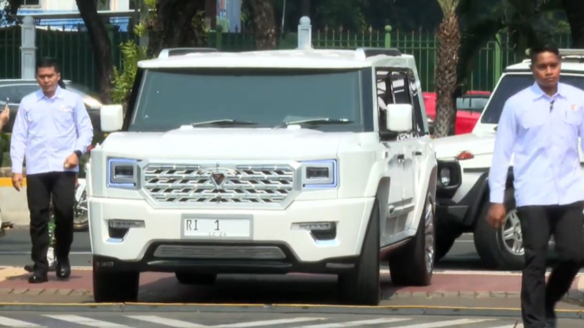 Perubahan Pelat Nomor Mobil Kepresidenan Prabowo Subianto: Dari ...