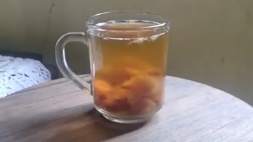 5 Khasiat Air Rendaman Kurma yang Jarang Diketahui - Pantau.com