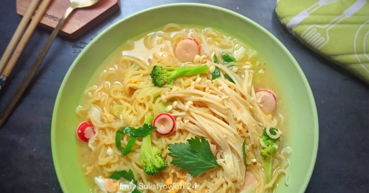 Cocok Disantap Saat Hujan, Ini Resep Seblak Jamur Enoki - Pantau.com