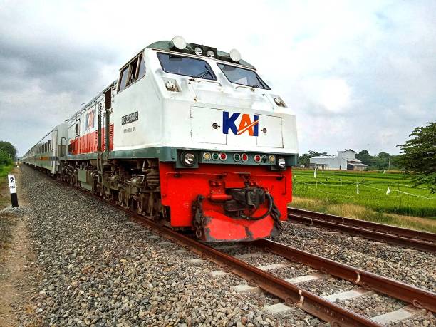 KAI Pertimbangkan Tambahan Tiket Kereta Api untuk Lebaran 2025 - Pantau.com