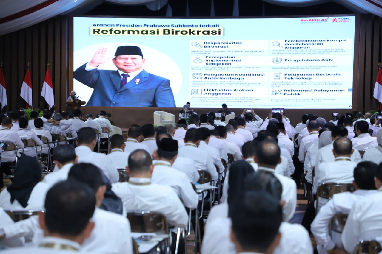 Dalam Retreat Kepala Daerah, Menteri Rini Ajak Kepala Daerah Lakukan Transformasi Birokrasi ...