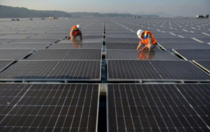 IESR: Indonesia Punya 333 GW Potensi Energi Terbarukan yang Layak Dibiayai - Pantau.com